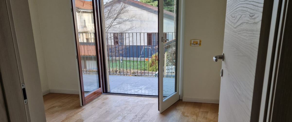 Pulizia di una villa a Brugherio (MB) - Impresa di pulizie Tutto Brilla